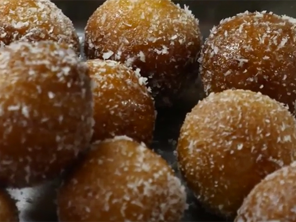Watch: Picbel's famous koesisters - Eat Out
