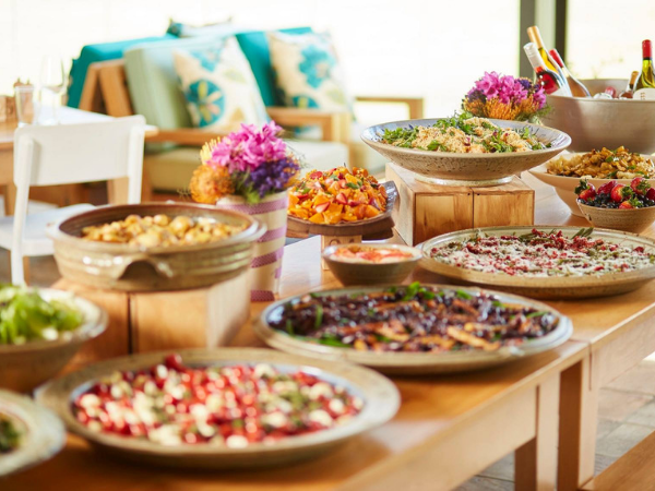 5 buffet specials in the Winelands
