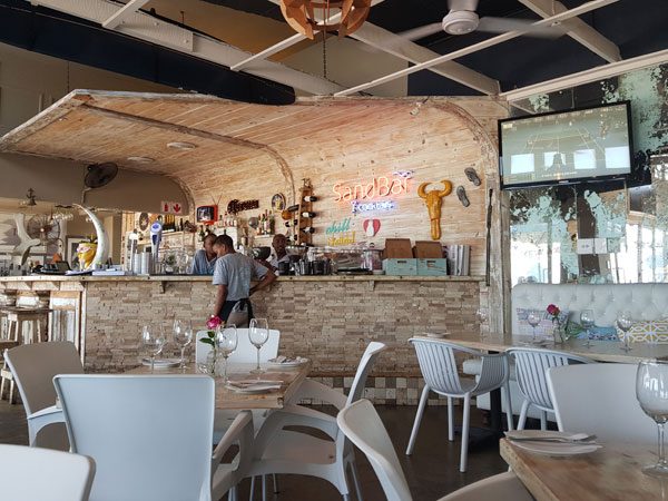 Top-notch seafood and beach views at Umdloti gem, SandBar - reviewed ...