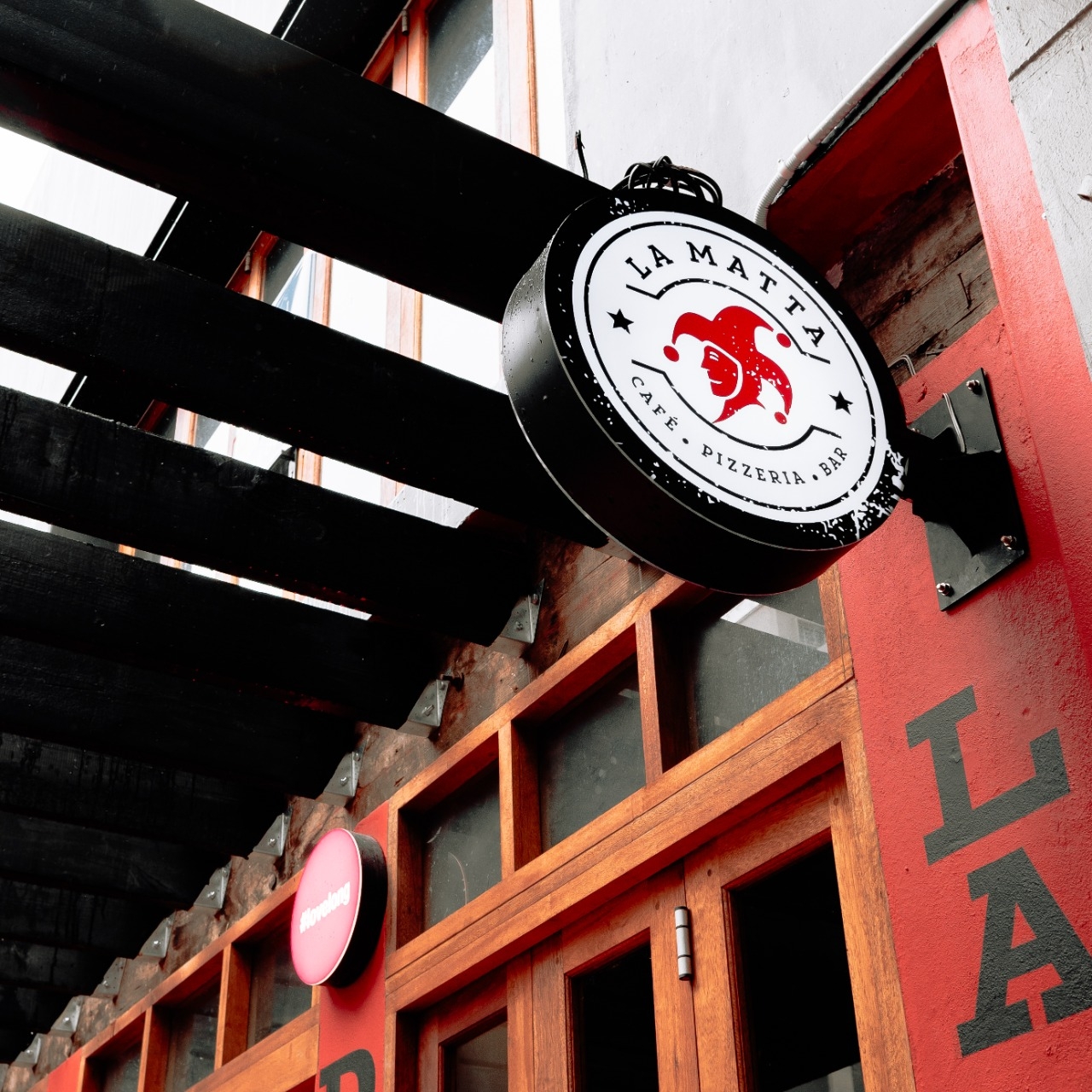 La Matta Café, Pizzeria and Bar - Restaurant in Cape Town - EatOut